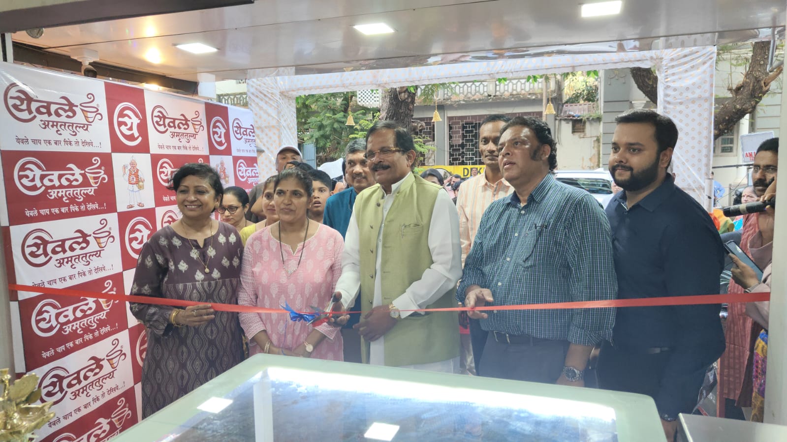 Visual Delights from Yewale Amruttulya - Tea Gallery